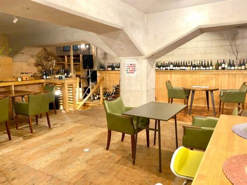 金山の「Market Soko」は高架下にあるイベントスペースでさまざまなグルメを楽しめるイベントスペース