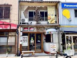 鶴舞のDOTHOGで肉肉しい本格ホットドッグに舌鼓